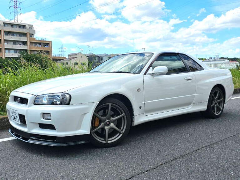 Ichioku Tours - Special JDM GT-R Car Rental in Tokyo